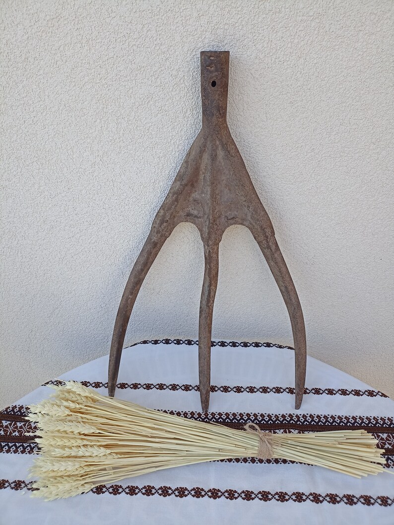 Hay Barrel Fork -garden Tool - Garden Decoration - Vintage Decoration ...