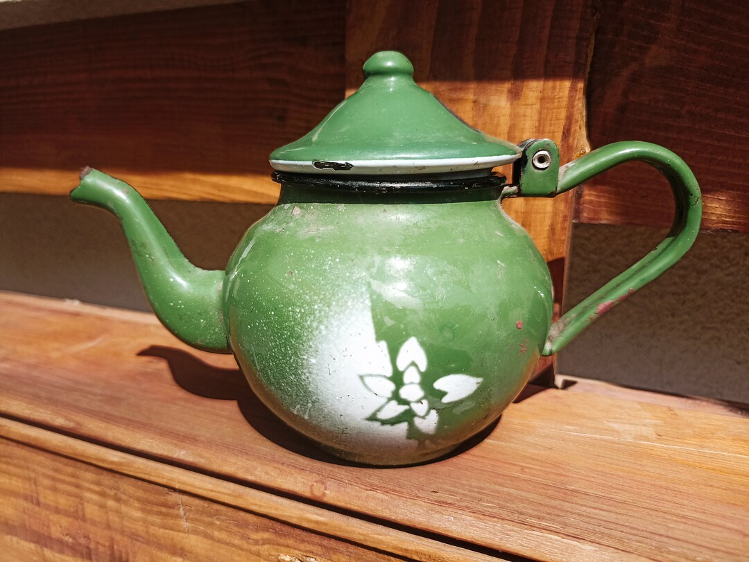 Vintage Teapot Small Green Teapot Vintage Decoration Enameled Kettle - Etsy