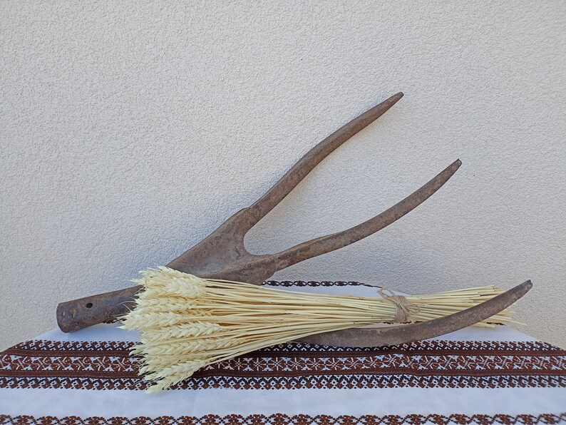 Hay Barrel Fork -garden Tool - Garden Decoration - Vintage Decoration ...