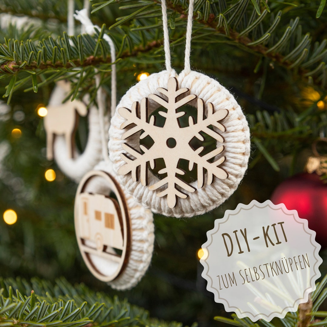 DIY Macrame Christmas Ornament »camping« Christmas Decorations to Make ...