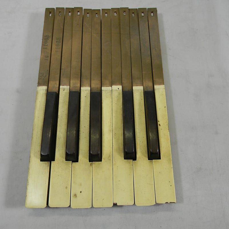 Pump Organ - Etsy