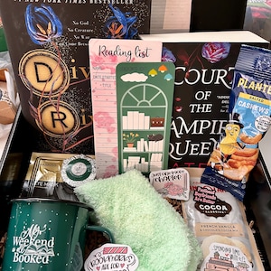 Mega Book Lovers Box - Etsy