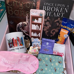 Mega Book Lovers Box - Etsy