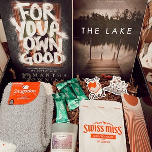 Large Book Lovers Box - Etsy