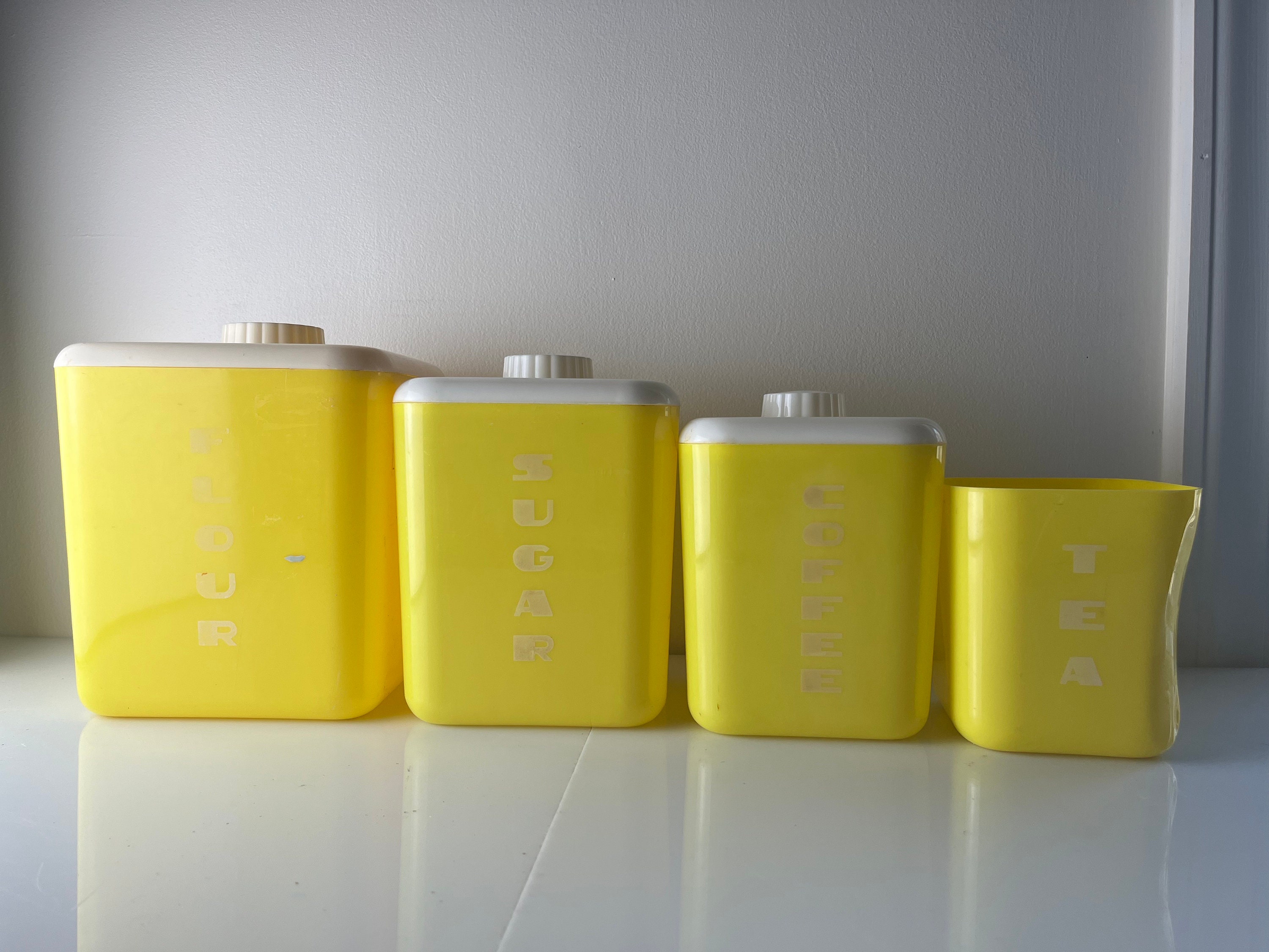 Vintage Lustro Ware Nesting Containers - Etsy