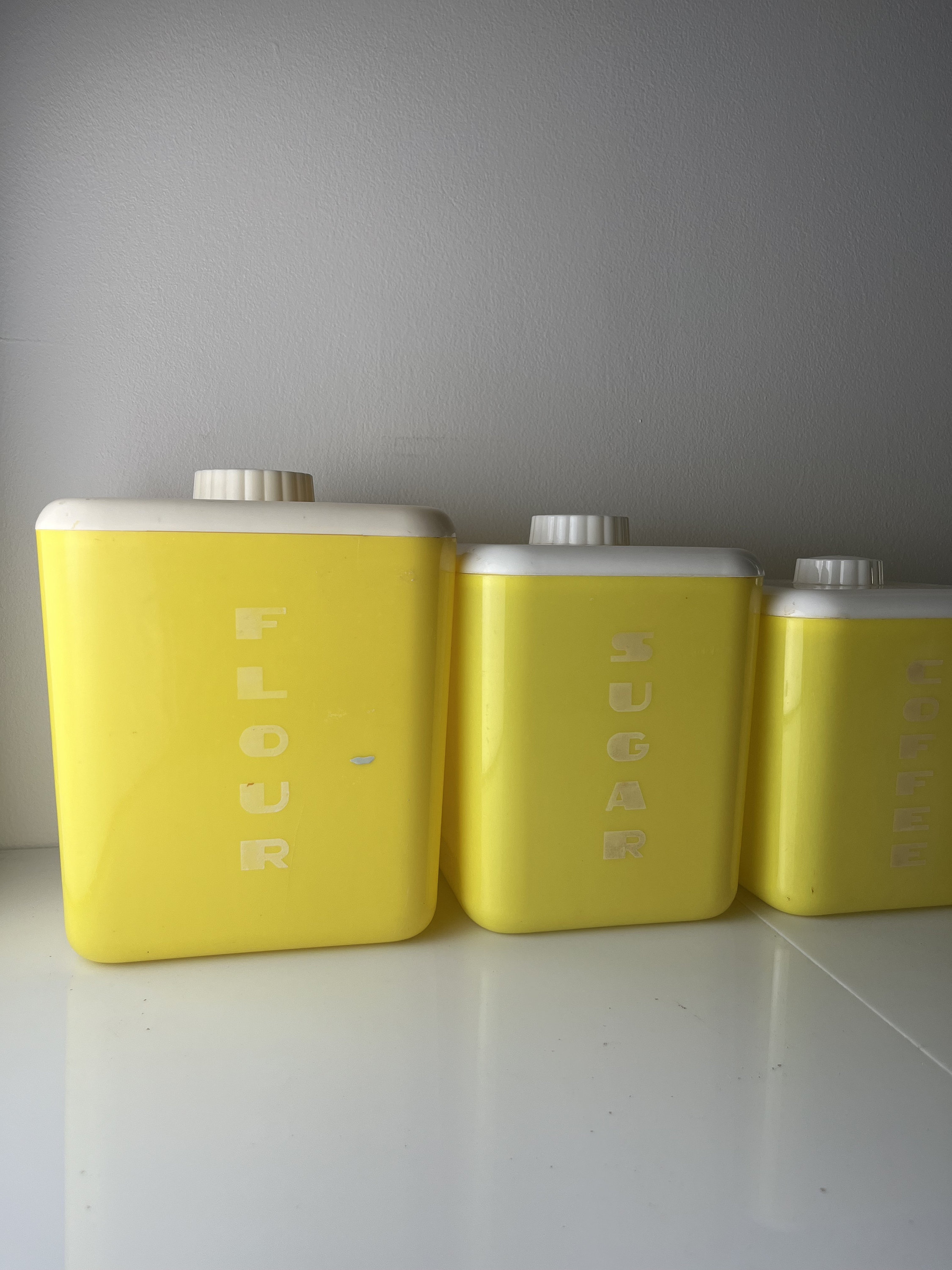 Vintage Lustro Ware Nesting Containers - Etsy