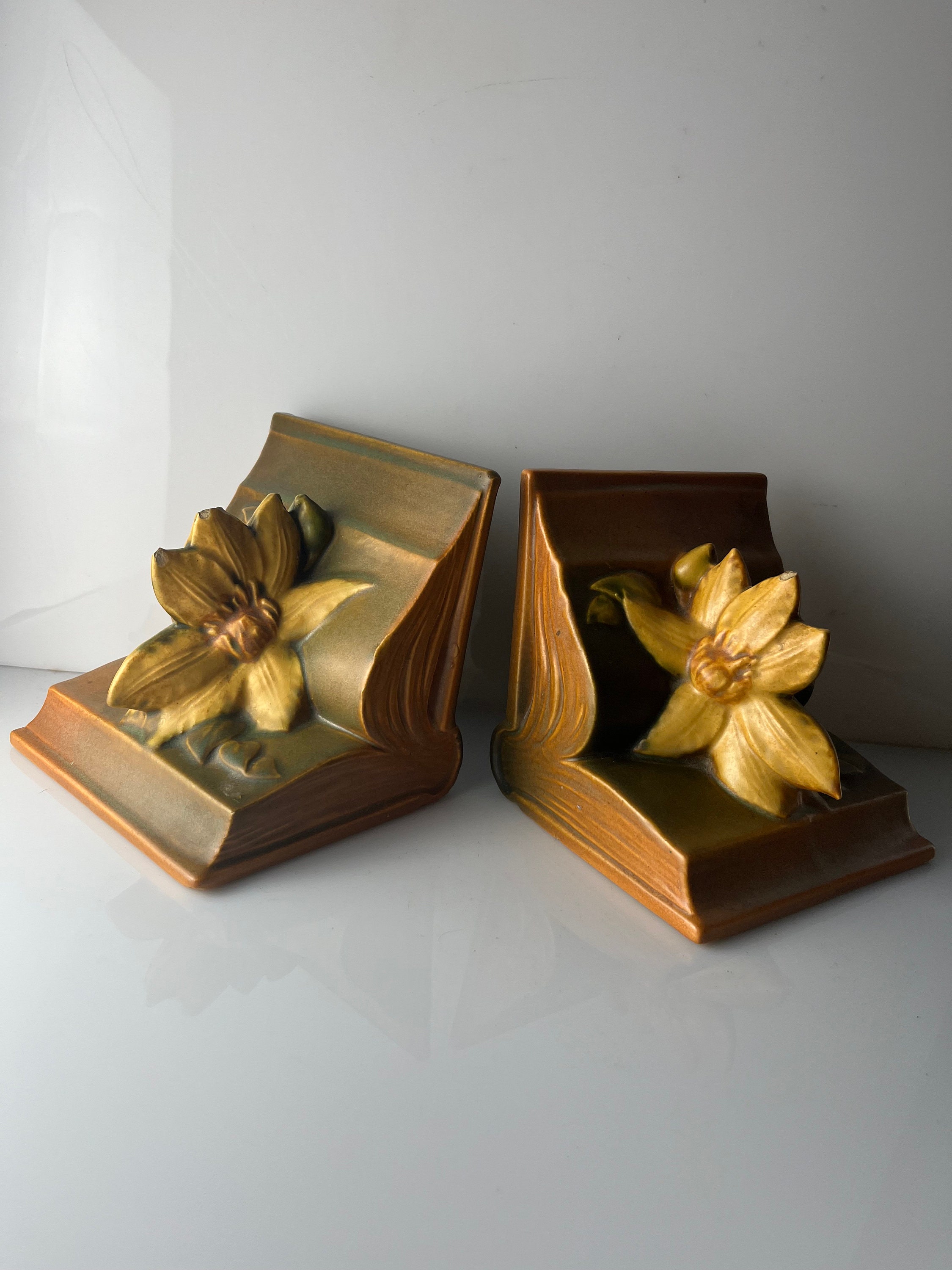 Vintage Roseville Pottery Flower Bookends - Etsy