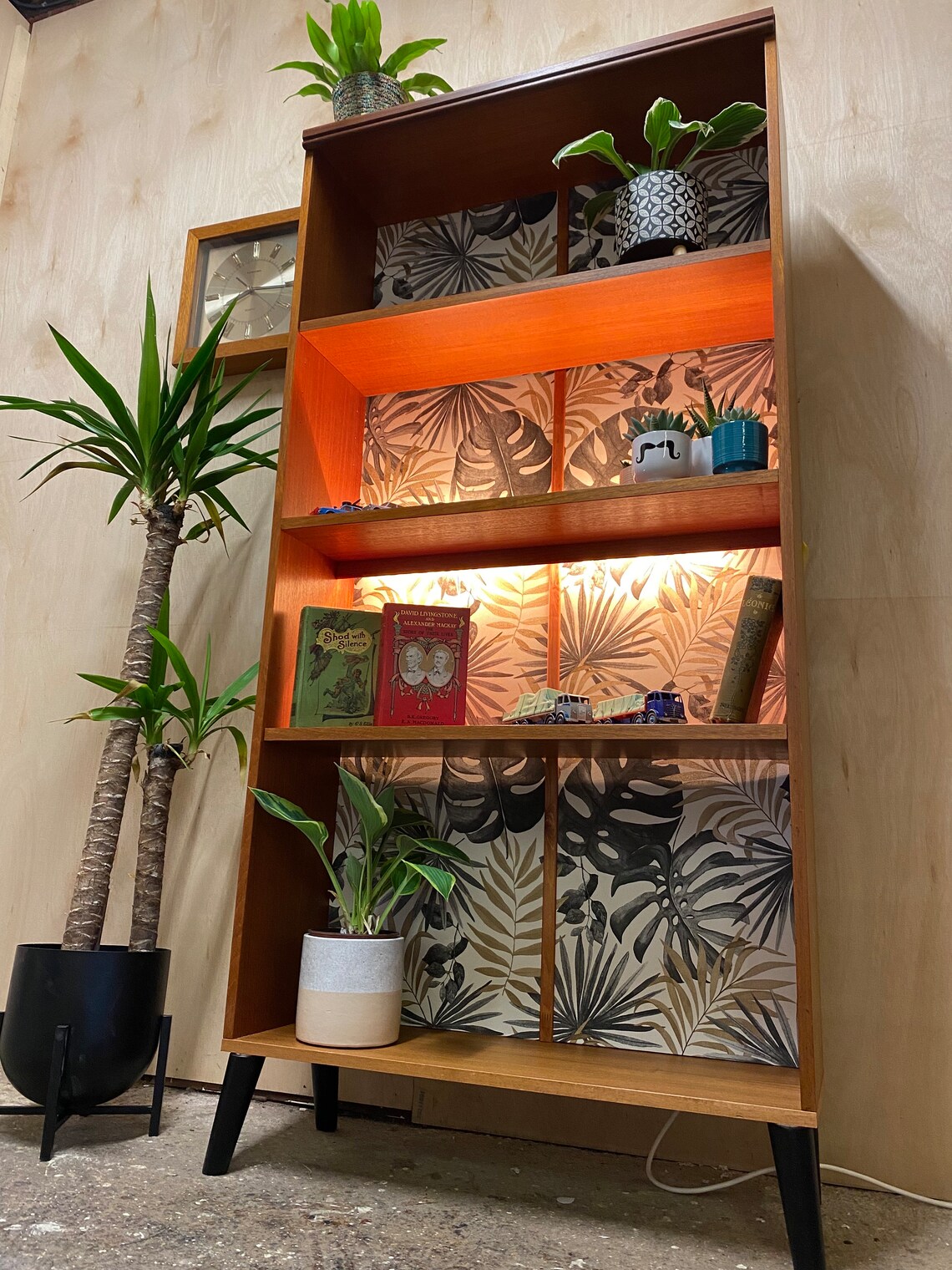 Vintage G Plan Teak Illuminated Bookcase - Etsy