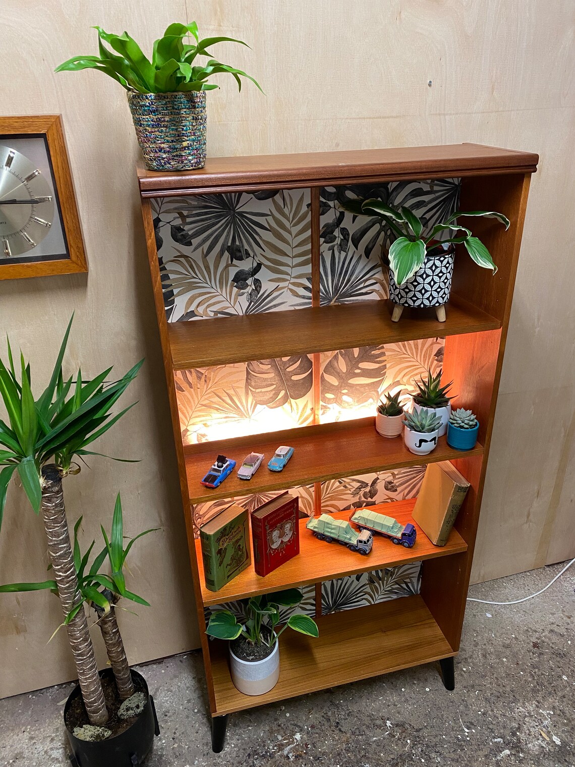 Vintage G Plan Teak Illuminated Bookcase - Etsy