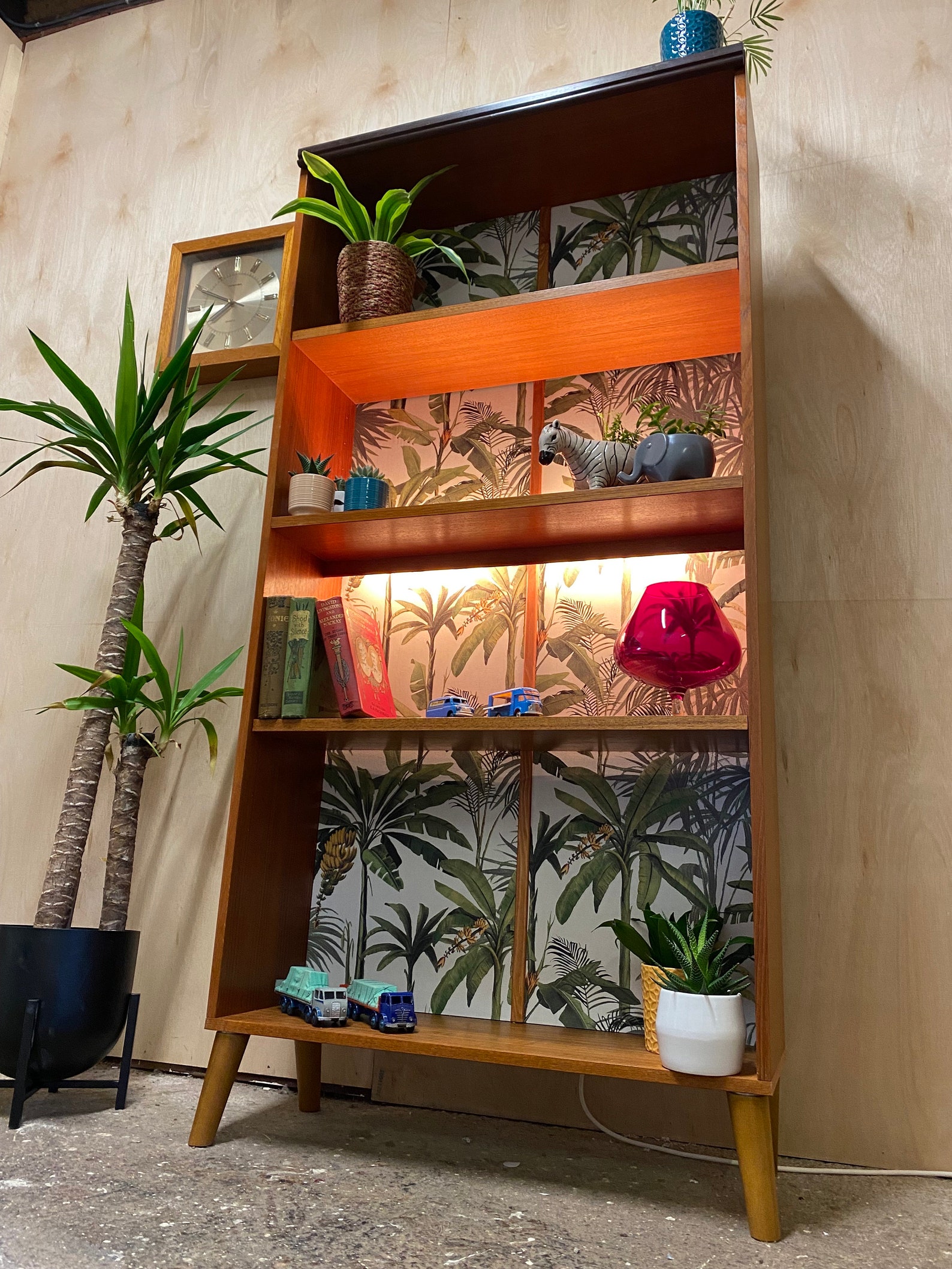 Vintage G Plan Teak Illuminated Bookcase - Etsy