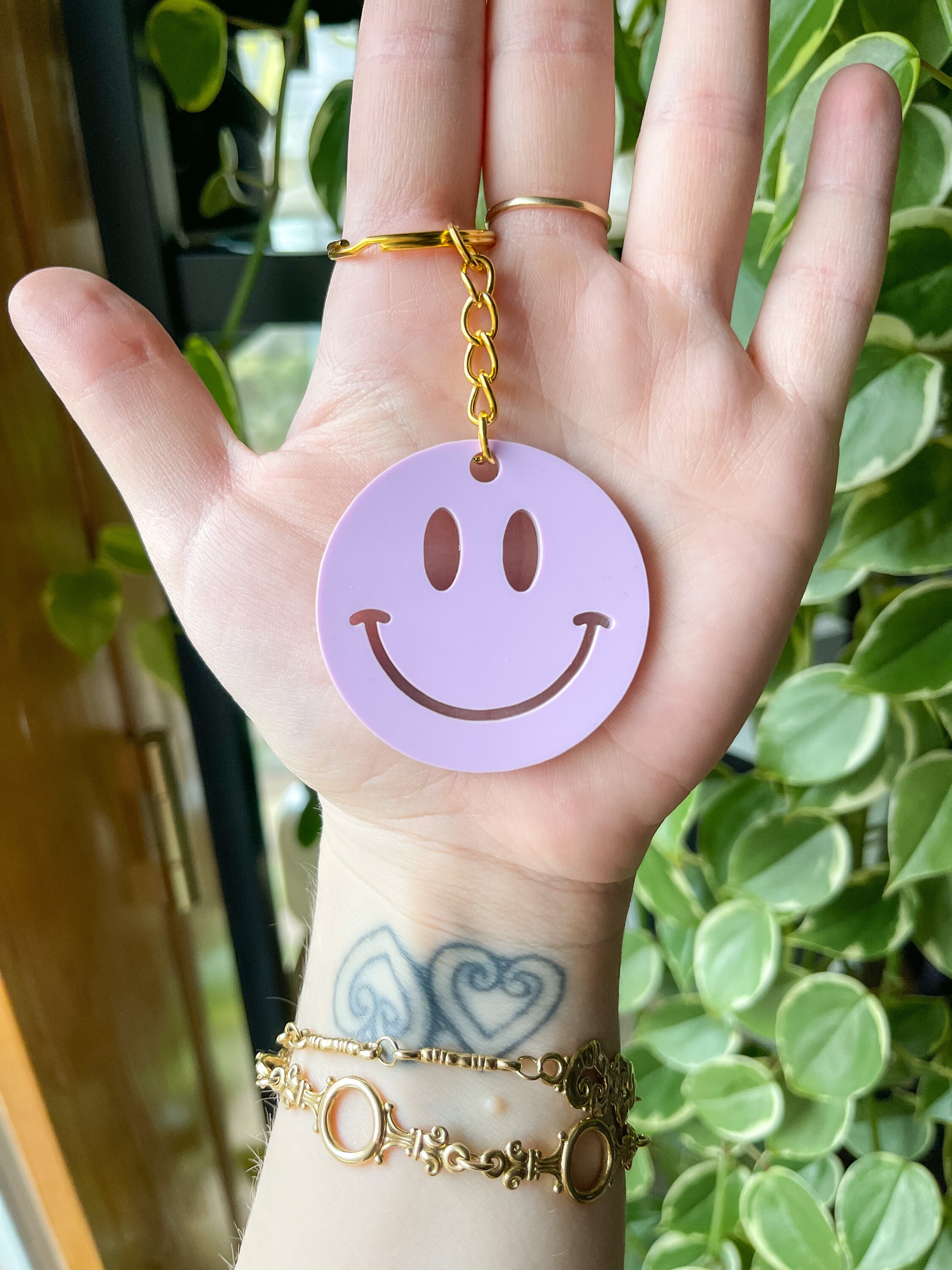 Smiley Face Keychain Acrylic Keychain Smile Keychain Retro Smiley Face ...