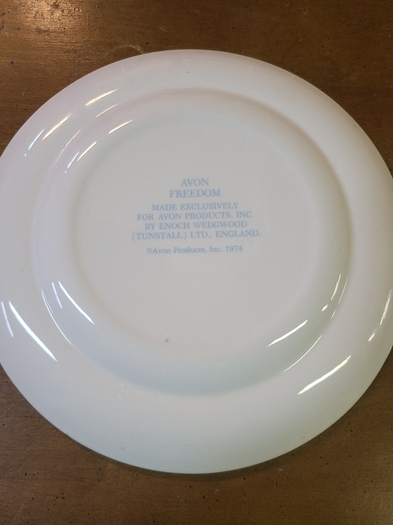 1974 Avon Freedom Plate - Etsy