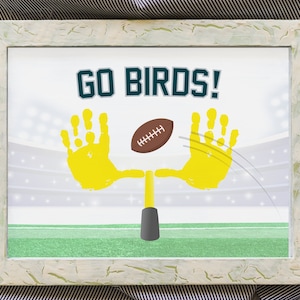 Go Birds! Football Philadelphia Eagles Handprint Craft / Baby & Toddler ...