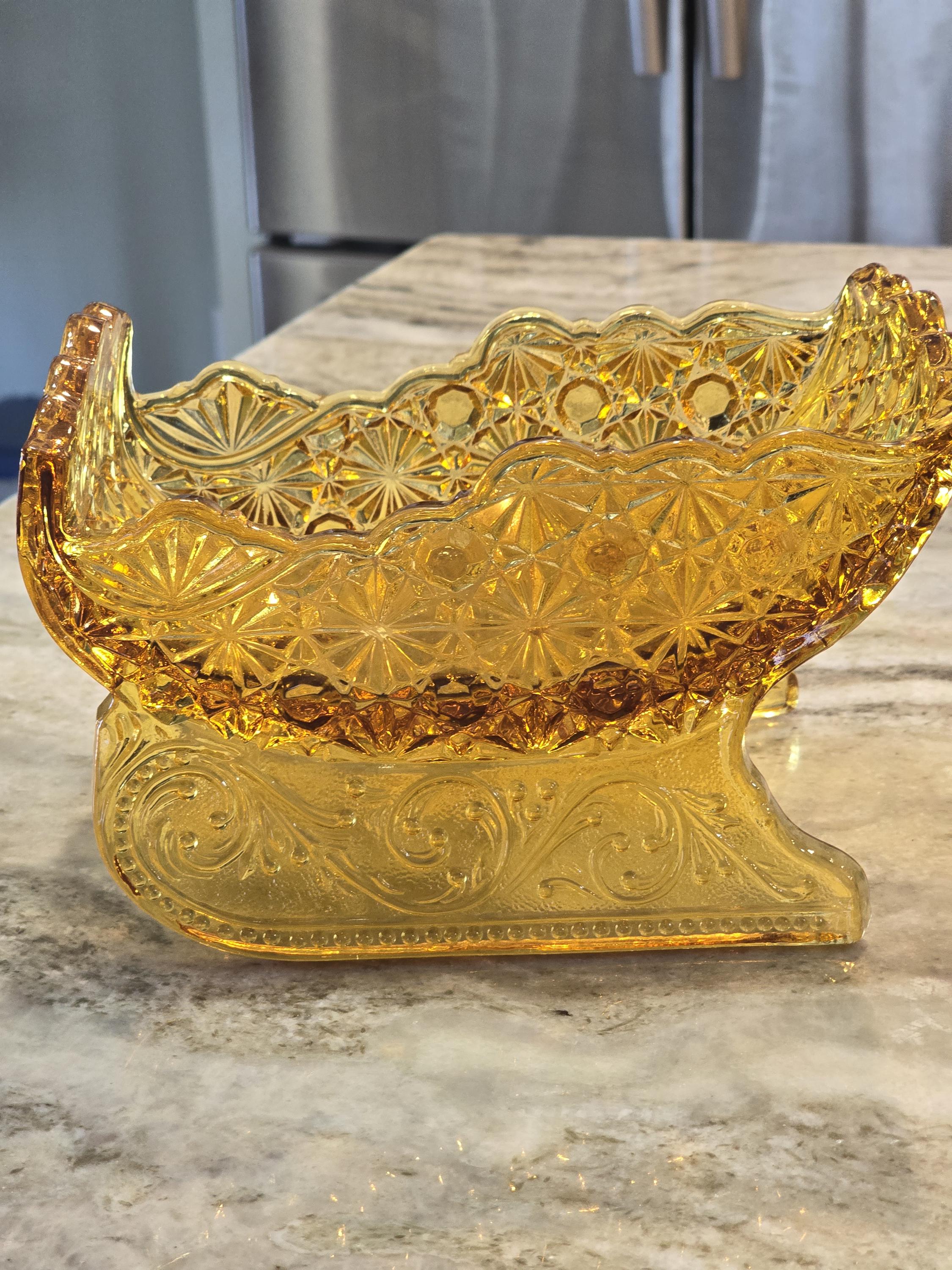 LG WRIGHT for Fenton. Heavy Glass Sleigh - Etsy