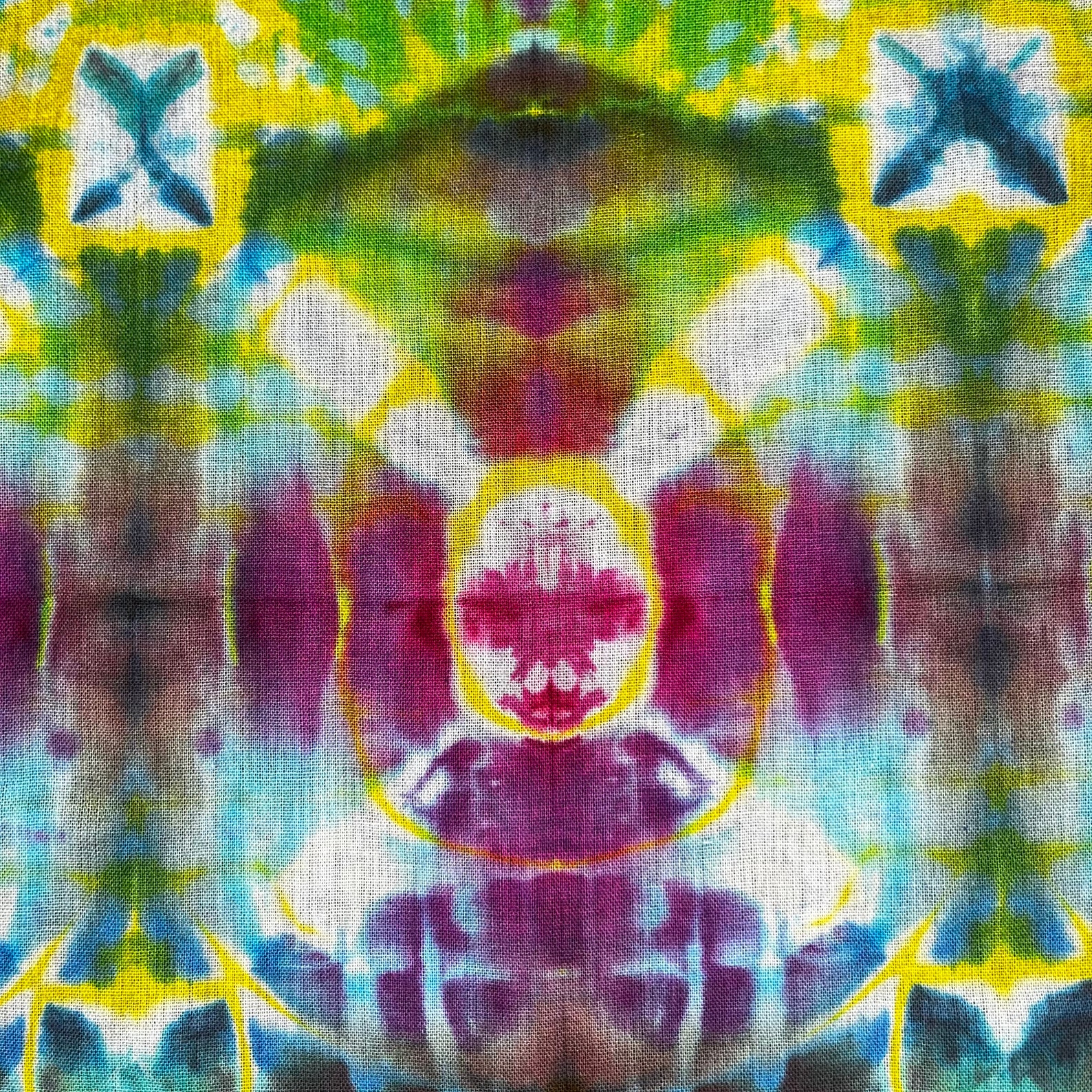 Reverse Dyed Tie Dye Bandana or Combo Amp Grill Cloth Veneer 21”x21” - Etsy