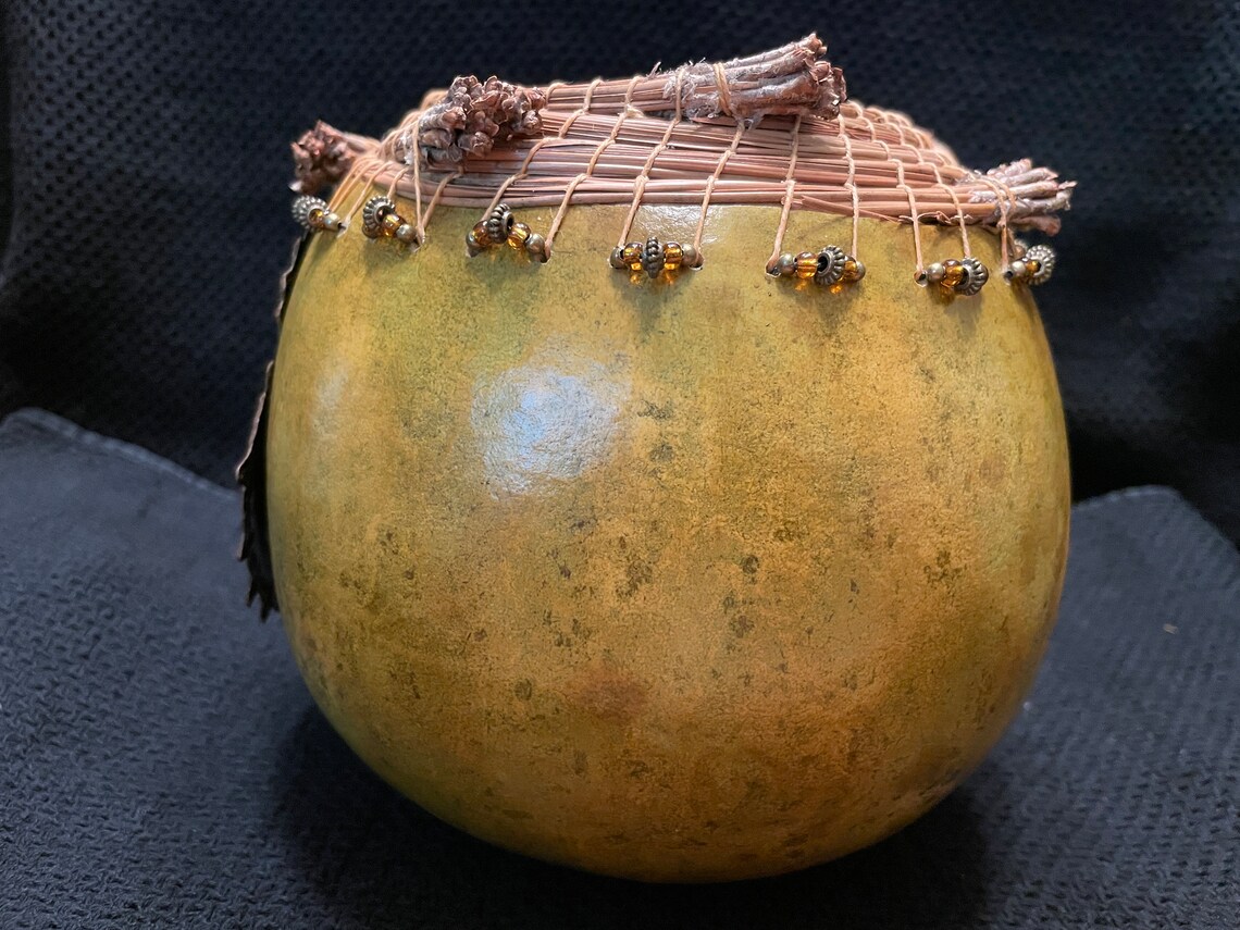 Gourd #139 ~ Med Gourd Bowl With Metal Heart ~ Gourd Art - Etsy