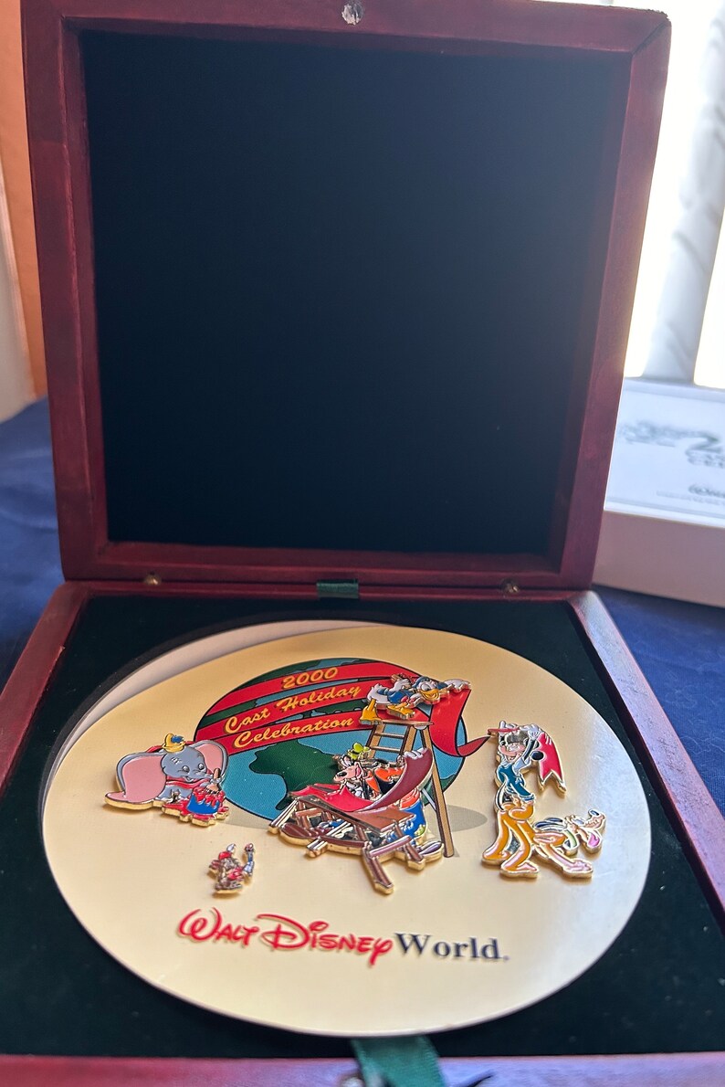 Disney Cast Exclusively Pins - Etsy