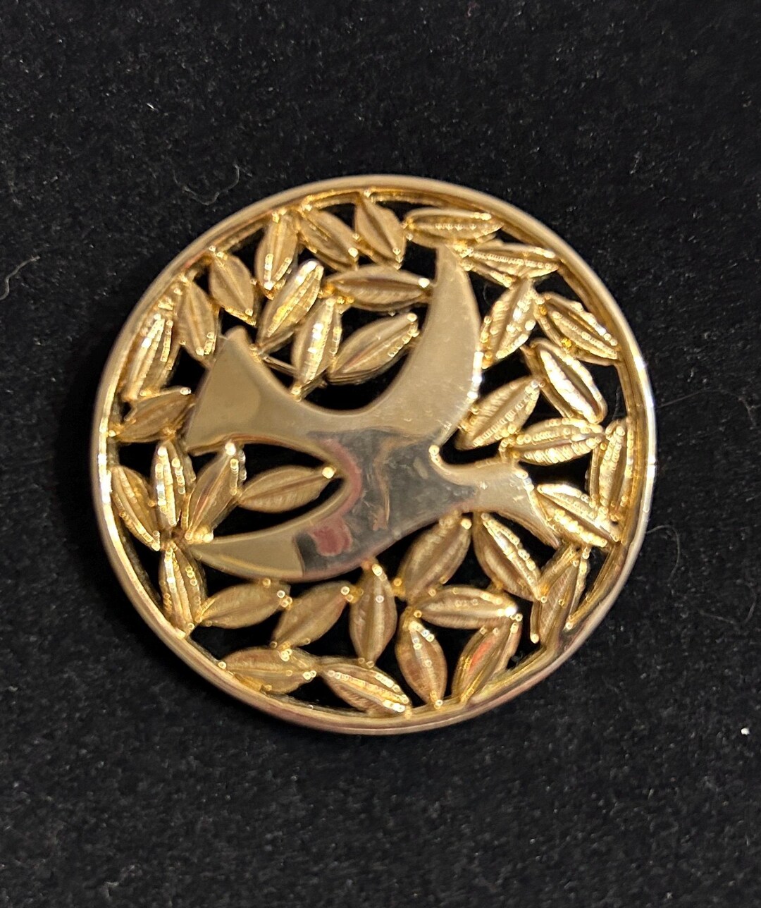 Vintage Michelle Lynn Gold Tone Brooch- Dove of Love - Etsy