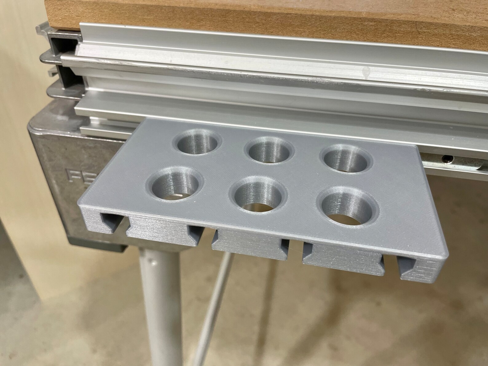 Festool Bench Dog X6 and Quick Clamp Holder X4 for MFT/3 Table or Wall ...