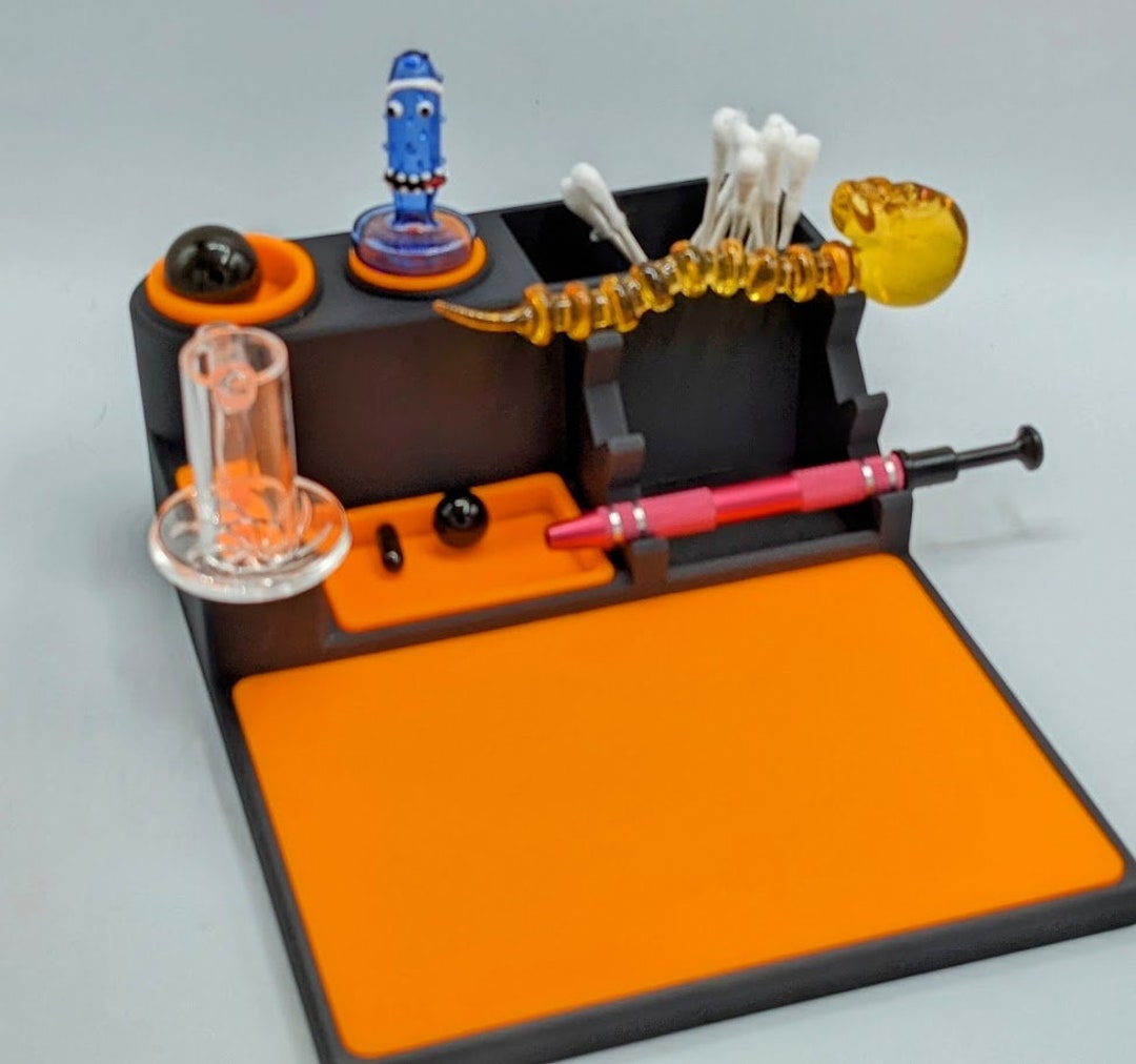 Model X3 Dab Station: Hand-poured Silicone Mat & Tool Organizer - Etsy