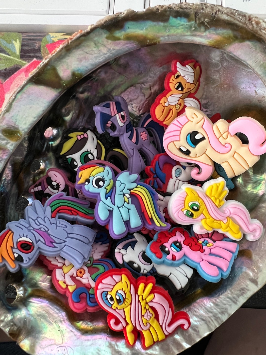 16 Pieces Bundle Pack Croc Charms/croc Jibbitz/shoe - Etsy