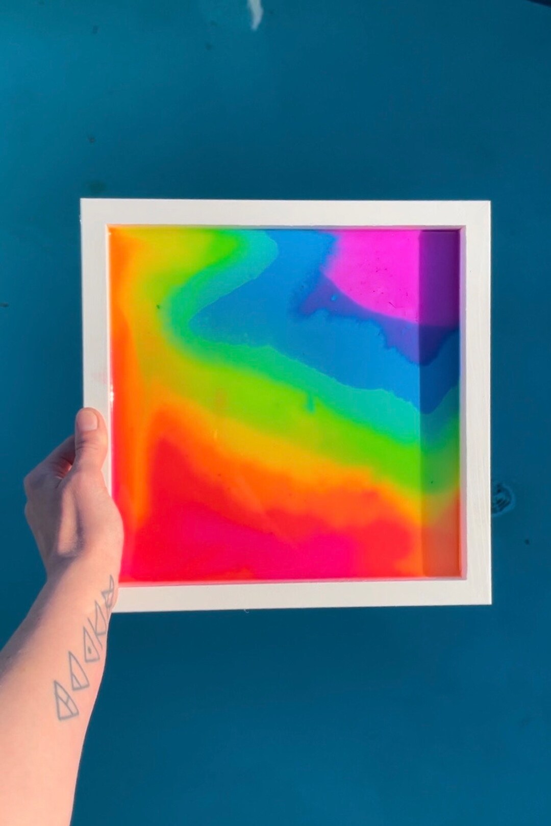 Handmade Resin Pop Art, Neon Resin Art, Tie Dye Resin Art, Epoxy Resin ...