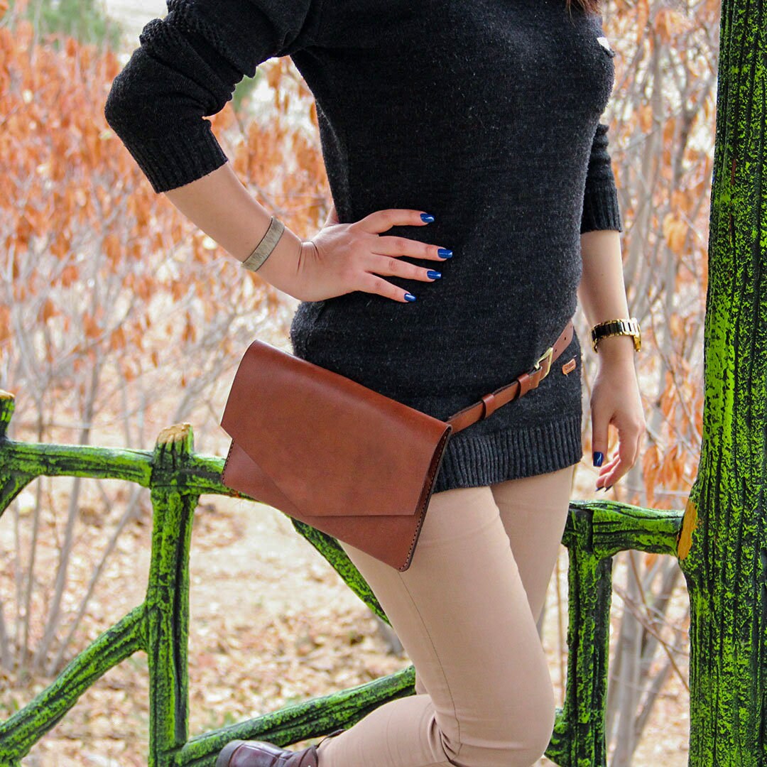 Leather Belt Bag Pattern, Simple Women's Belt Bag Design, Fanny Packs ...