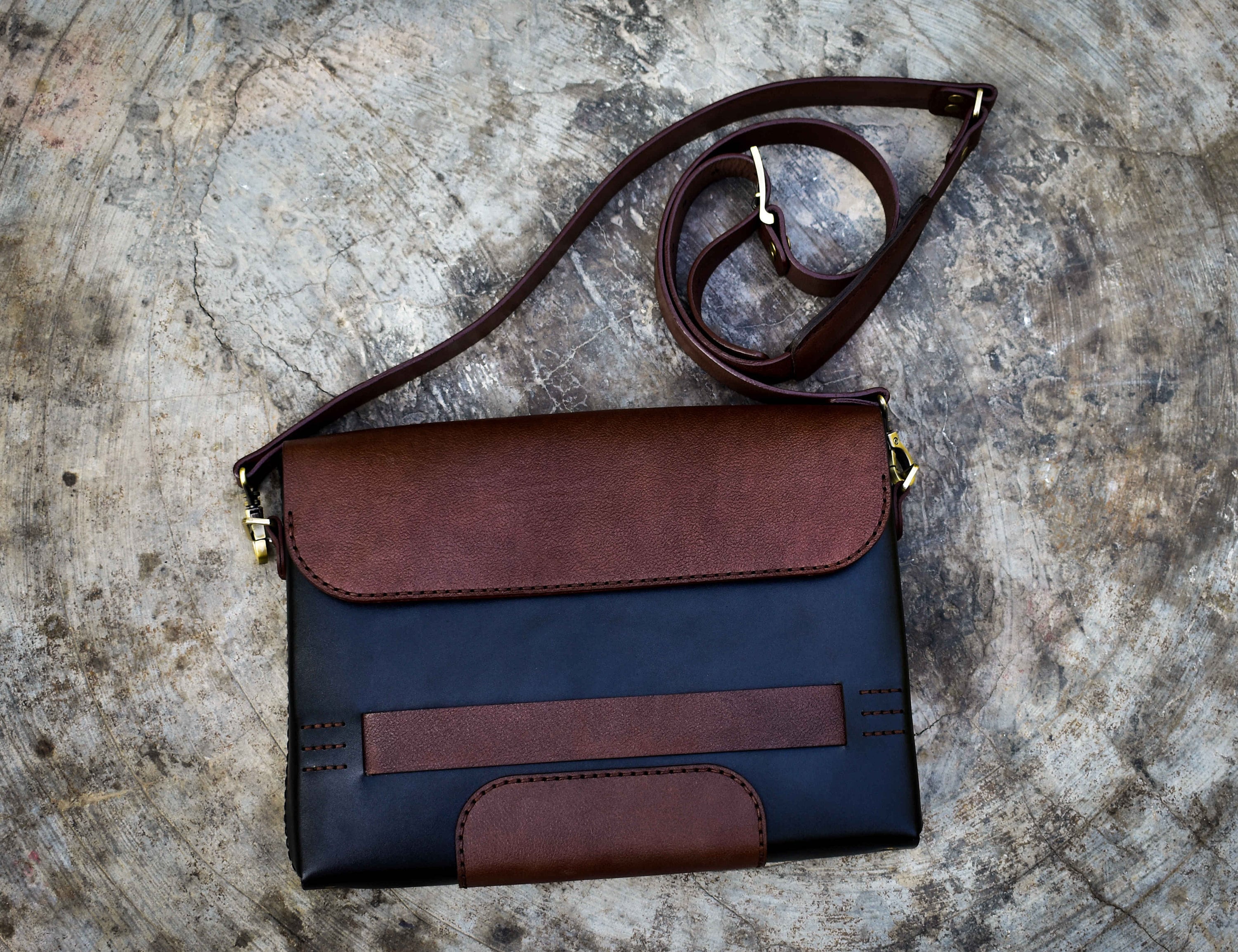 Men Leather Hand Bag Pattern, DIY Men's Crossbody Bag Template, Men's ...