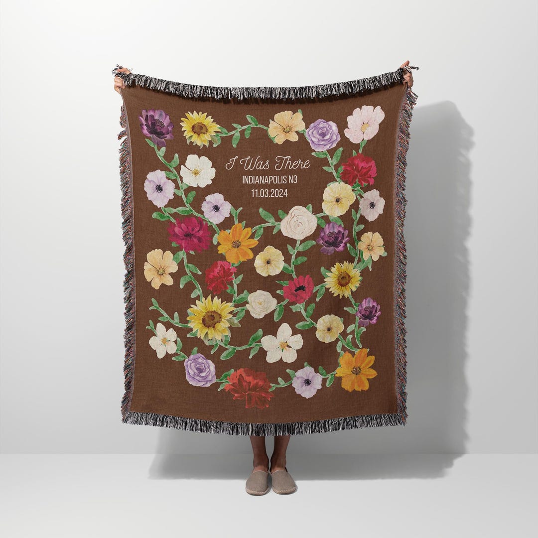 Personalized Piano Floral Woven Blanket: Concert Tour Throw, Music ...
