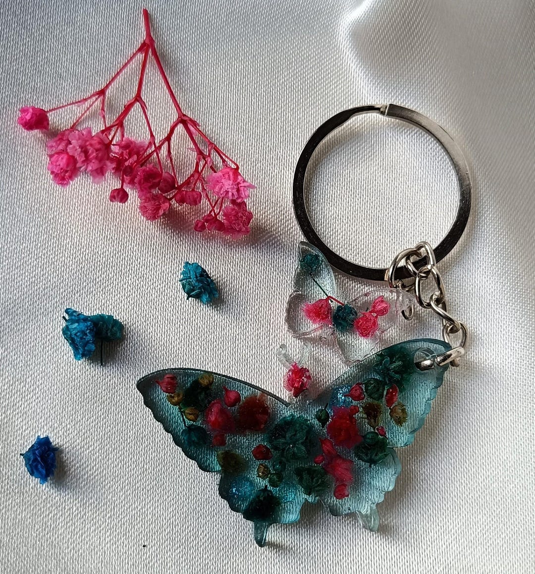 Handmade Custom Epoxy Keychain - Etsy