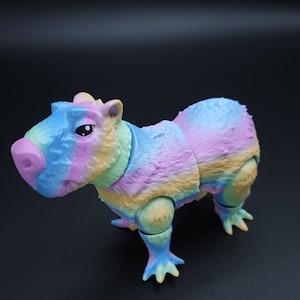 3D Printed Articulated Capybara Figurine, Toddler Room Decor, Animal Figurines, Children's Toys ...