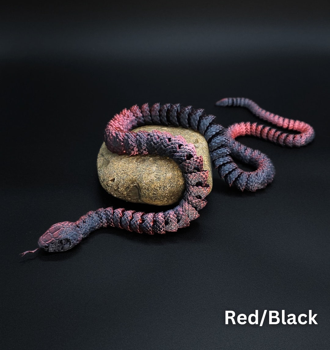 3D Printed Articulated Snake Figurine, Toddler Room Decor, Animal ...