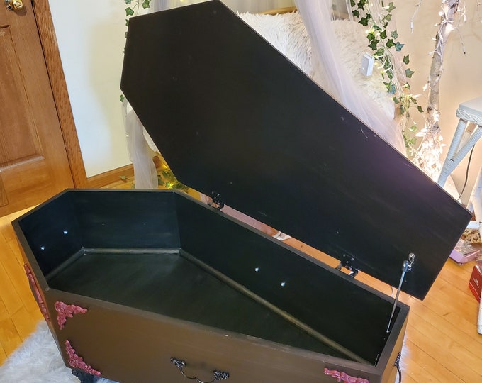 Coffin Table - Etsy