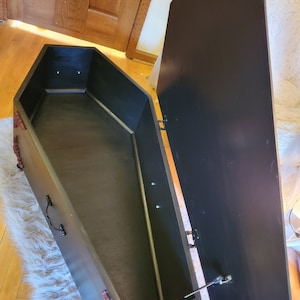 Coffin Chest Table ( up to 25% off + Free Delivery for Qualifying ...