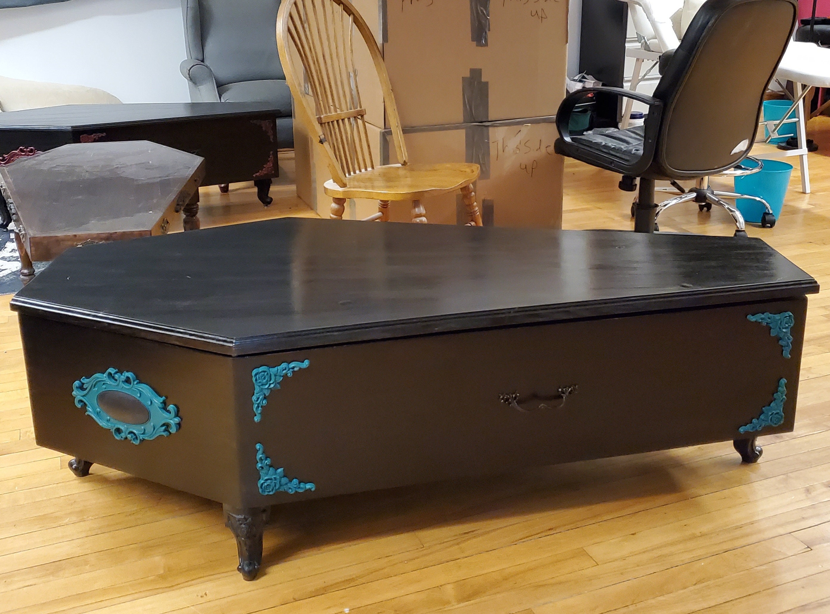 Hardwood Coffin Chest Table Large up to 30% off Free Delivery for ...