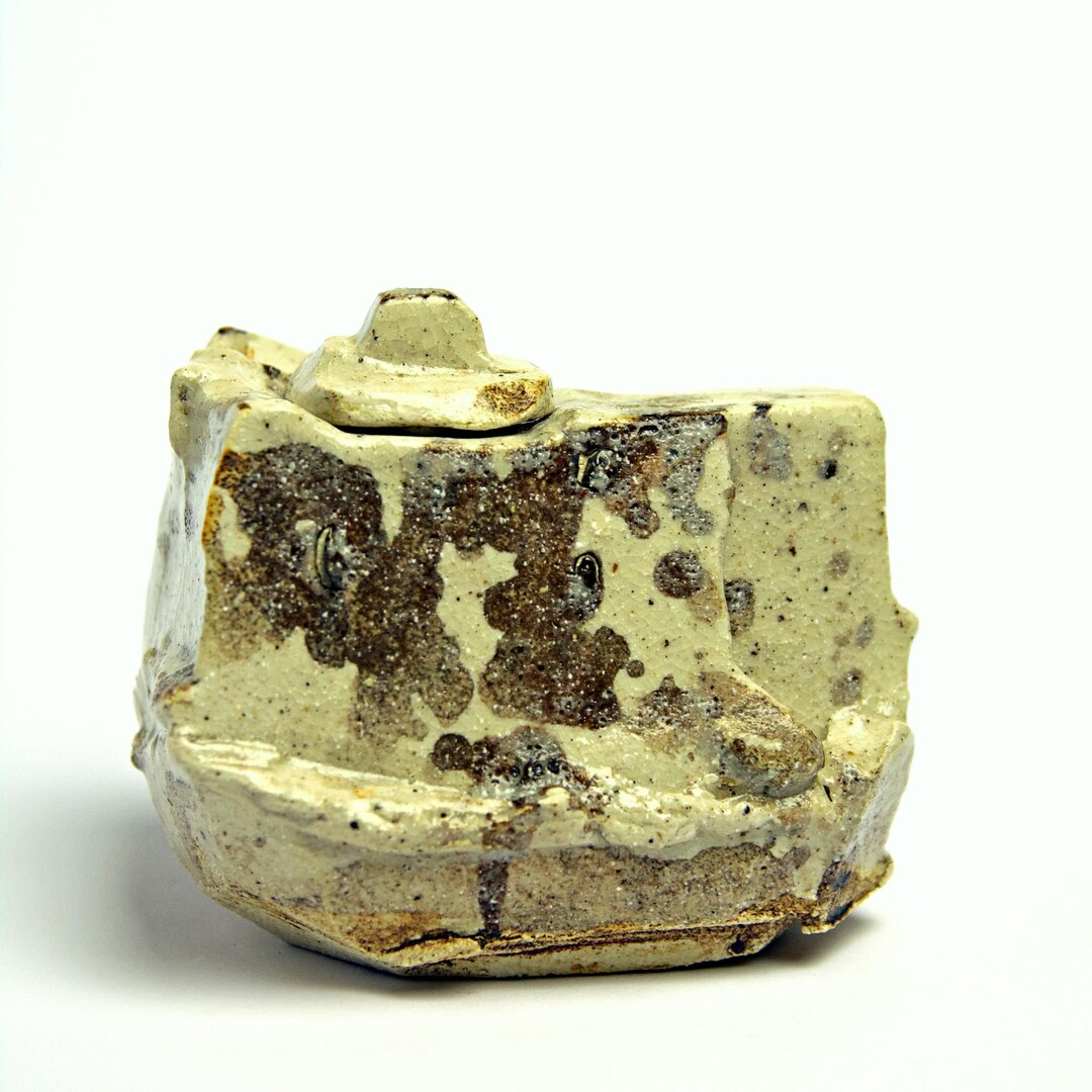 Ceramic Kurinuki Container With Lid. White and Brown Oribe Sculptural ...