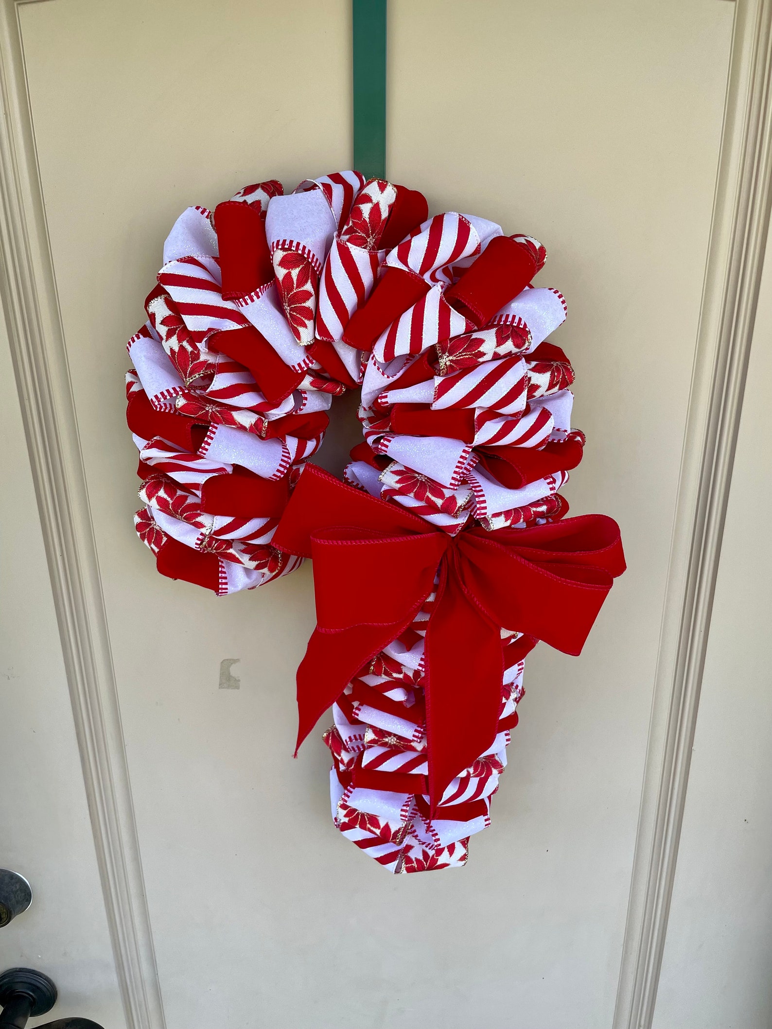 Candy Cane Ribbon Wreath for Front Door, Red and White Christmas Wreath ...