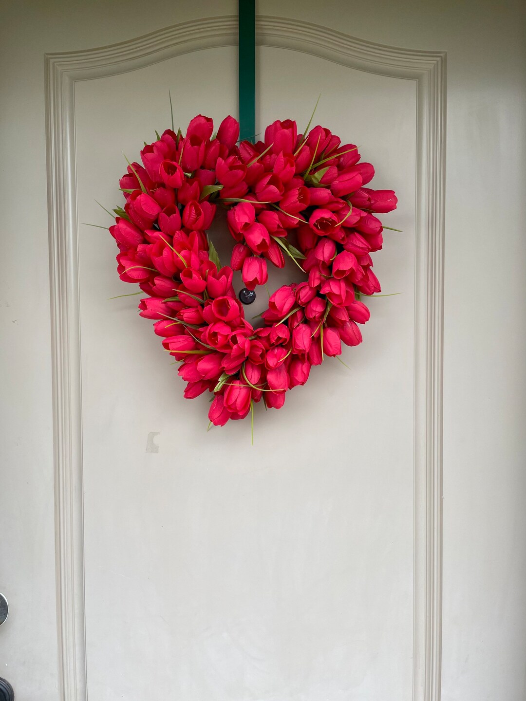Red Tulip Heart Wreath, Heart Decor, Heart Wall Wreath, Tulip Porch ...
