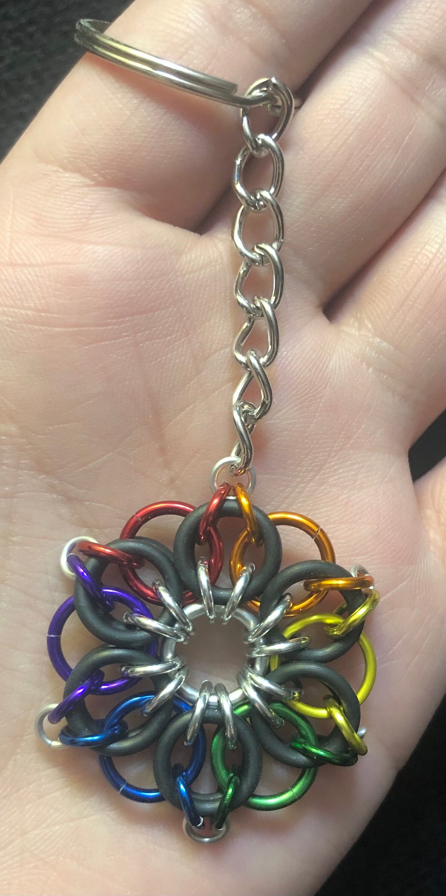 Celtic Flower Chainmaille Keychains - Etsy