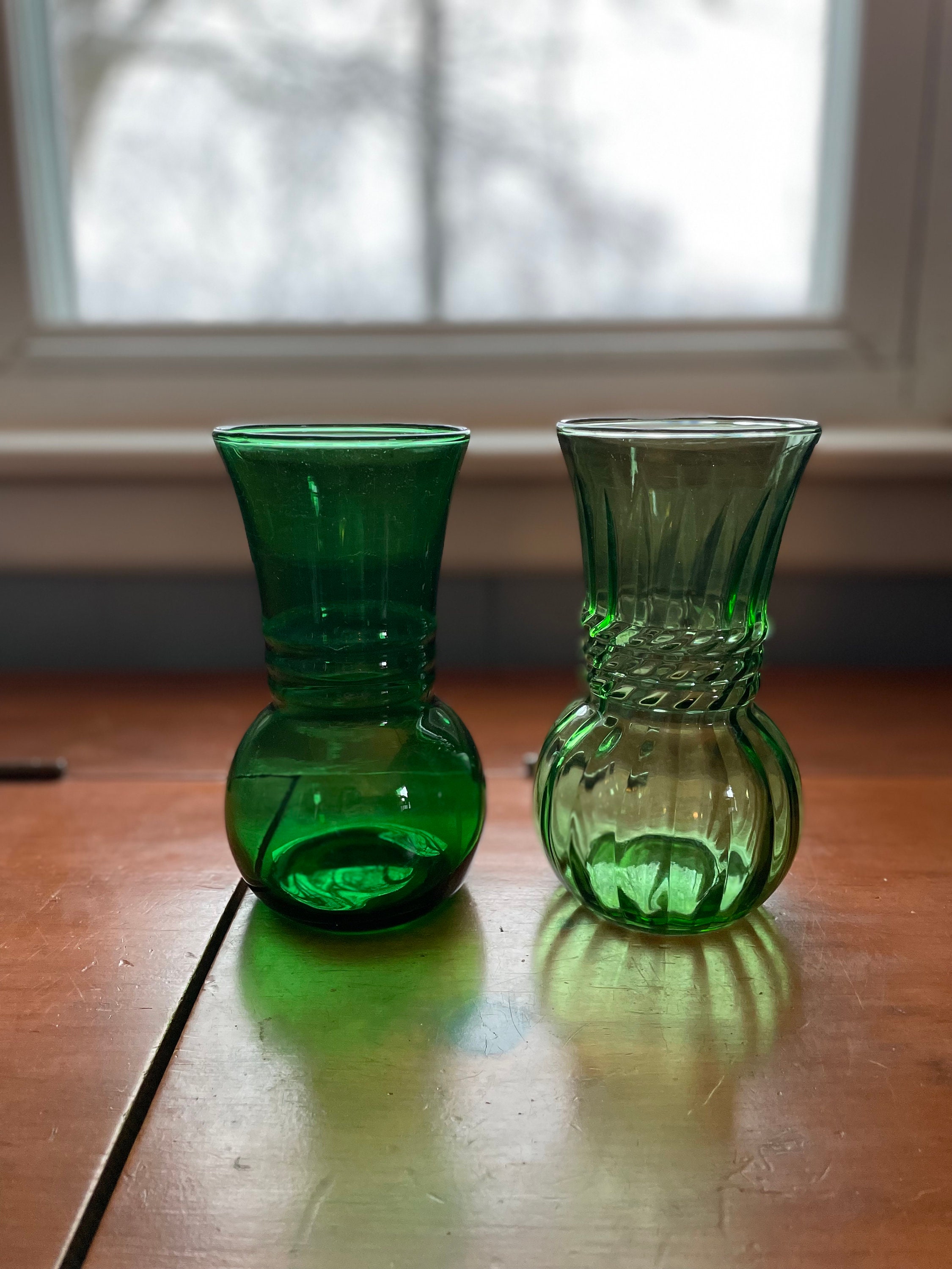 Vintage Anchor Hocking Pair of Green Glass Vases - Etsy