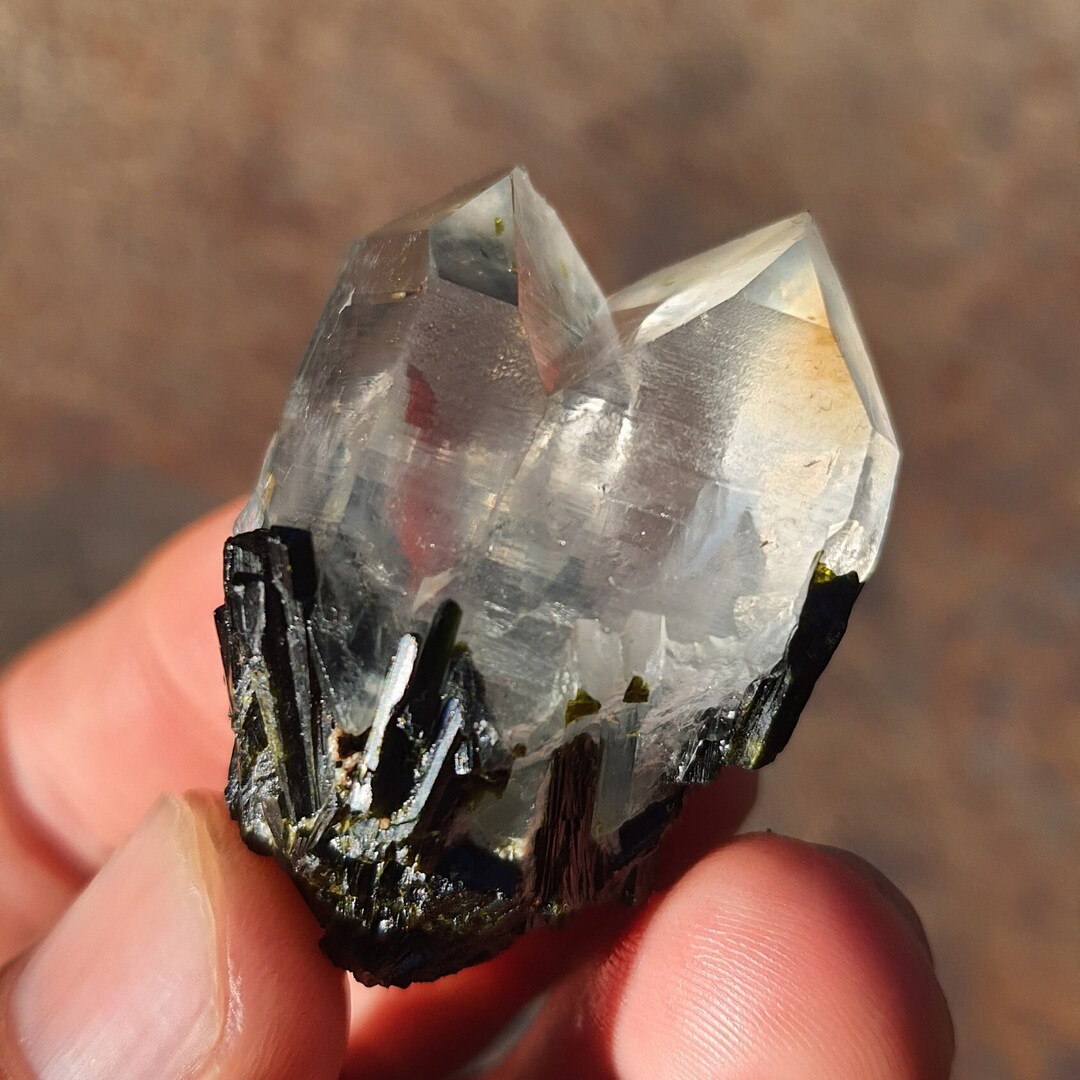 Quartz With Epidote, Quartz Twinning - Etsy