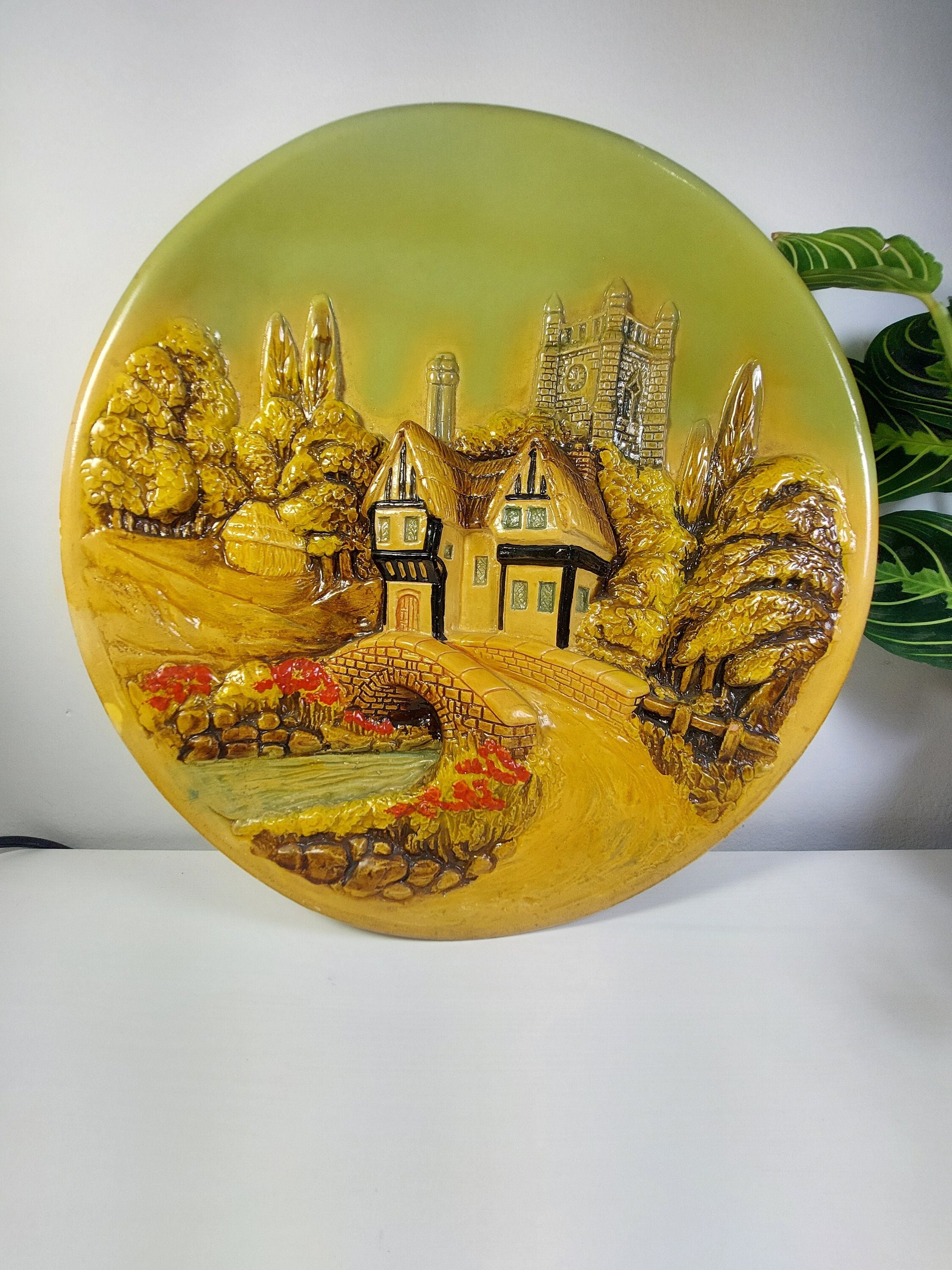 Very Large Vintage Chalkware Plate Vintage 3-D Chalkware Vintage ...
