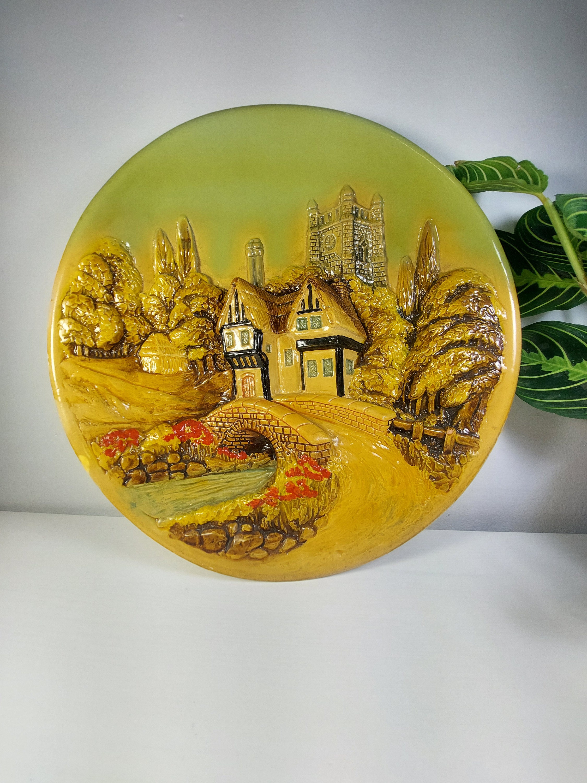 Very Large Vintage Chalkware Plate Vintage 3-D Chalkware Vintage ...