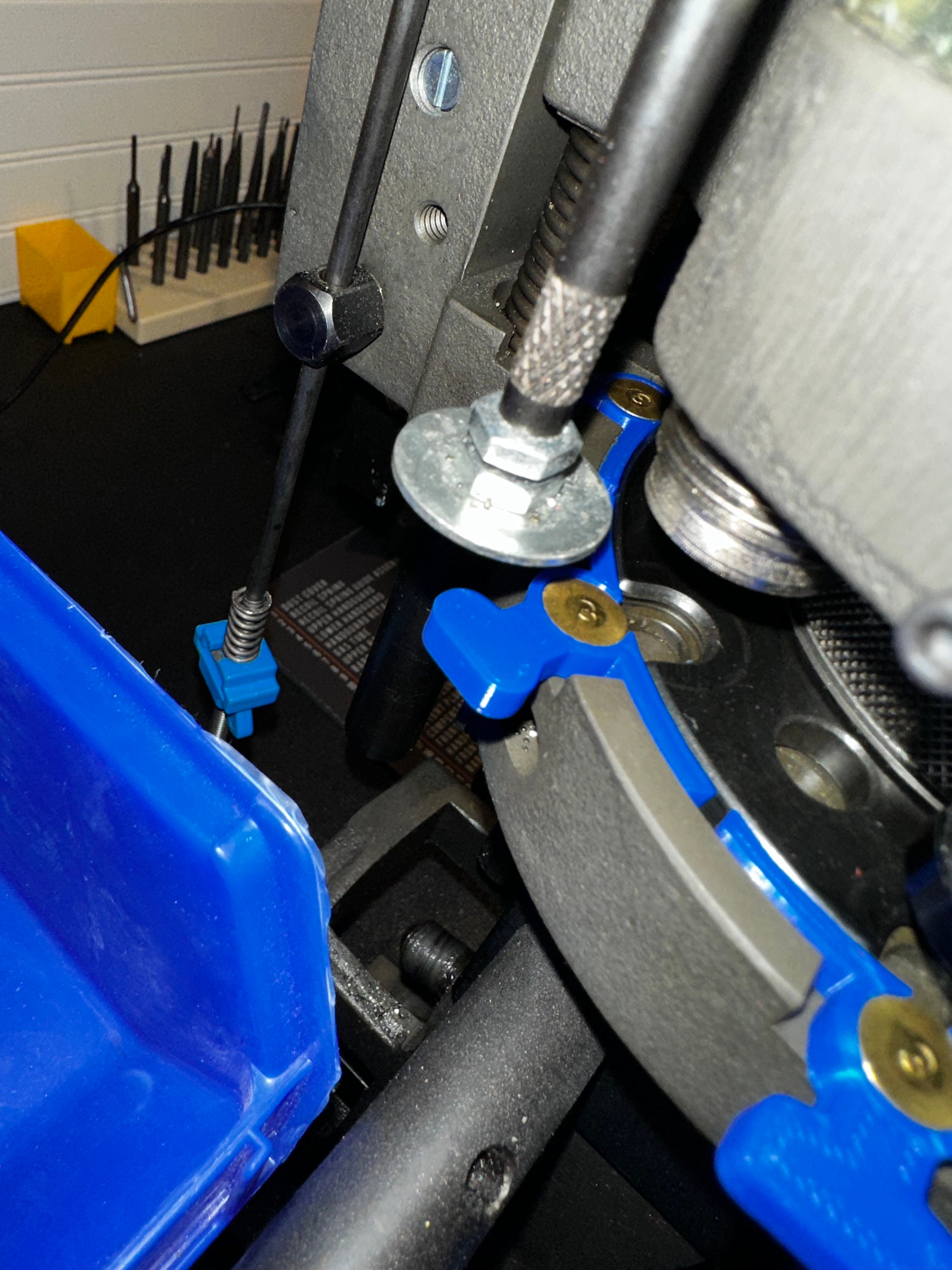 Improved Locator/stabilizer Tabs for Dillon Super 1050/RL1100 Reloading ...