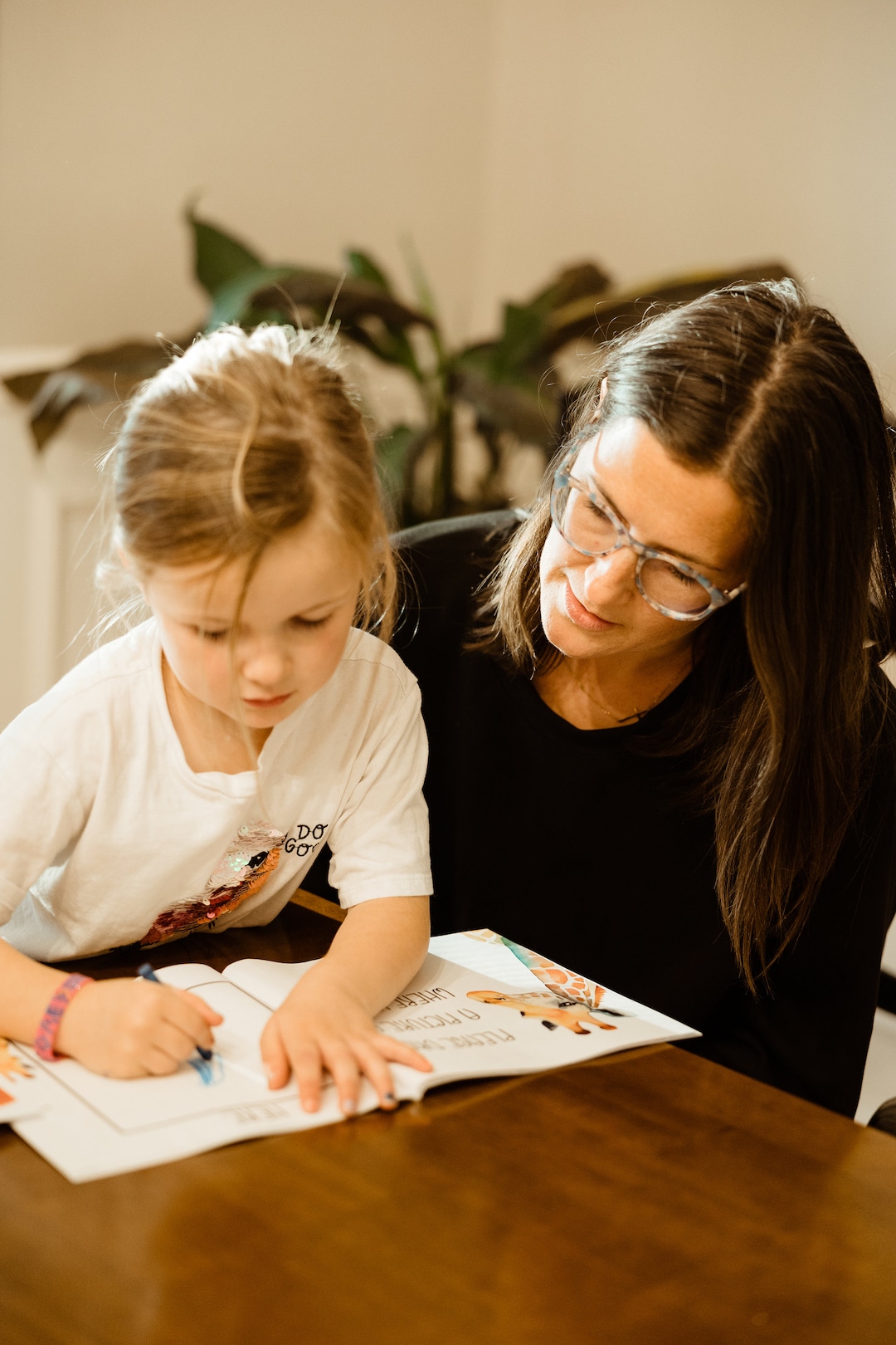 Hey There! an Interactive Picture Book With Jenny. Gift for Early ...