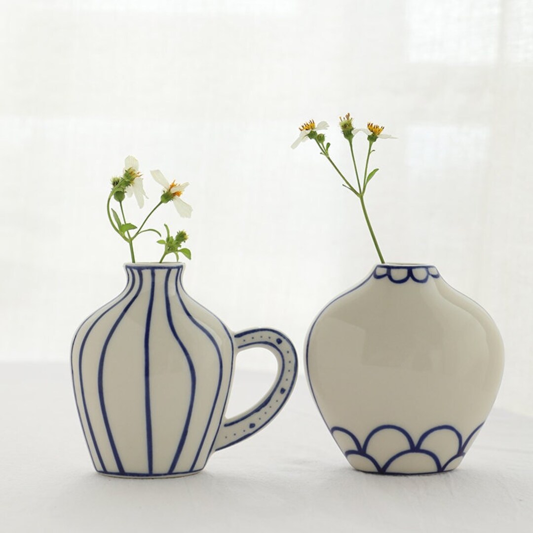 Double-sided Hand-painted Ceramic Small Vase,flat Shape Vase,unique ...