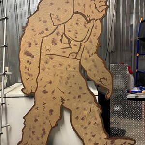 Detailed Life Size Bigfoot Pattern , 8 Ft Sasquatch Silhouette Stencil ...
