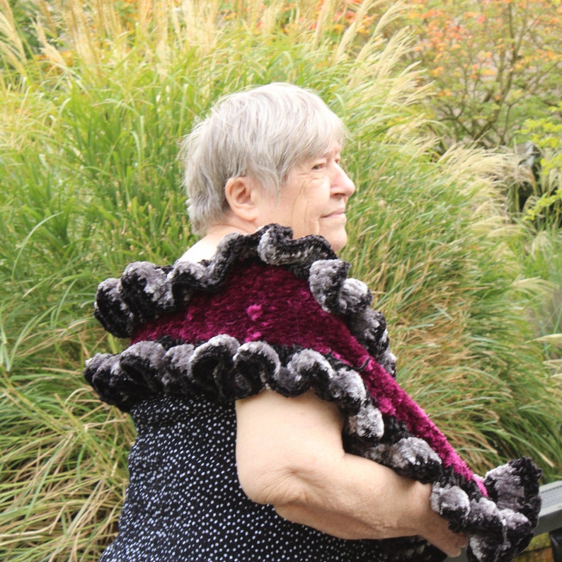 Handmade Gothic Romantic Scarf / Evening Wrap - Etsy