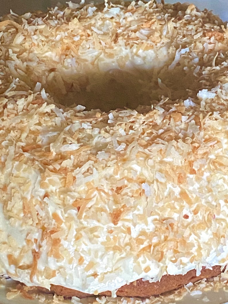 Tom Cruise Cake (white Chocolate Coconut Bundt) - Etsy