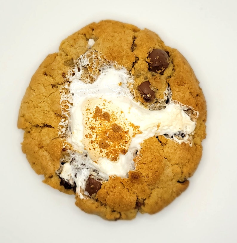 Supernova - Smore's Cookie With Graham Cracker, Marshmallow, Dark ...